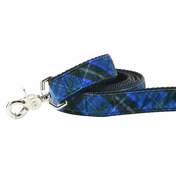 Midnight Winter Plaid Velvet Dog Leash – Norfie